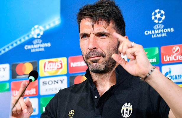 Buffon advierte que aún no han eliminado al Barça | ESTO en línea