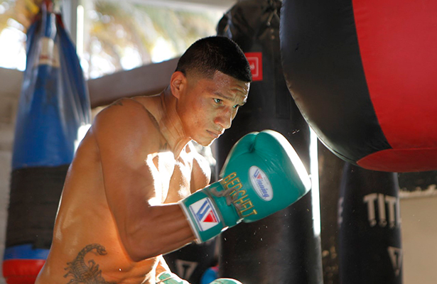 El “Alacrán” Berchelt quiere cumplir otro sueño | ESTO en línea