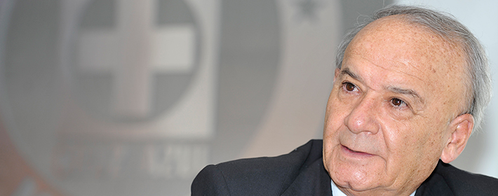 Guillermo Álvarez toma con calma el liderato | ESTO en línea