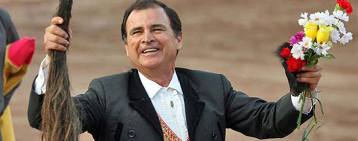 Homenaje a Cavazos por su 50 aniversario de confirmación en Madrid ...